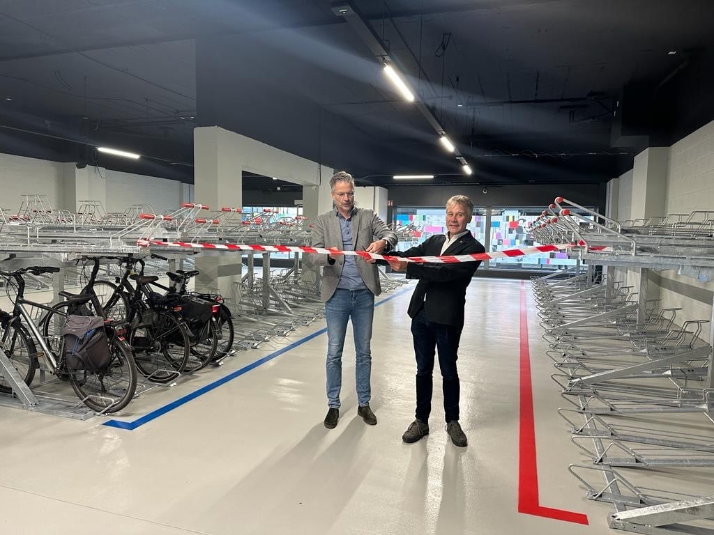 Fietsenstalling Dwaalgebied open: plek voor ruim 200 fietsen