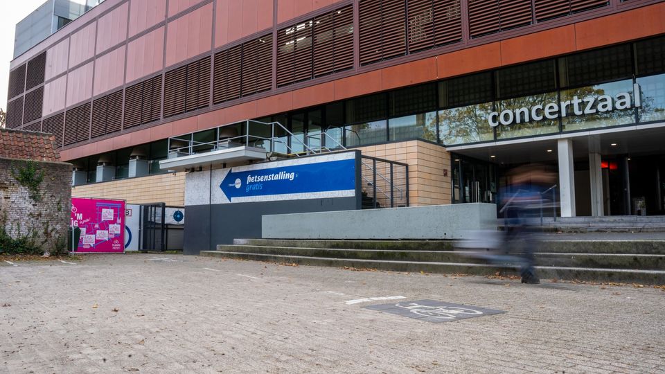 Fietsenstalling bij de Concertzaal twee weken dicht