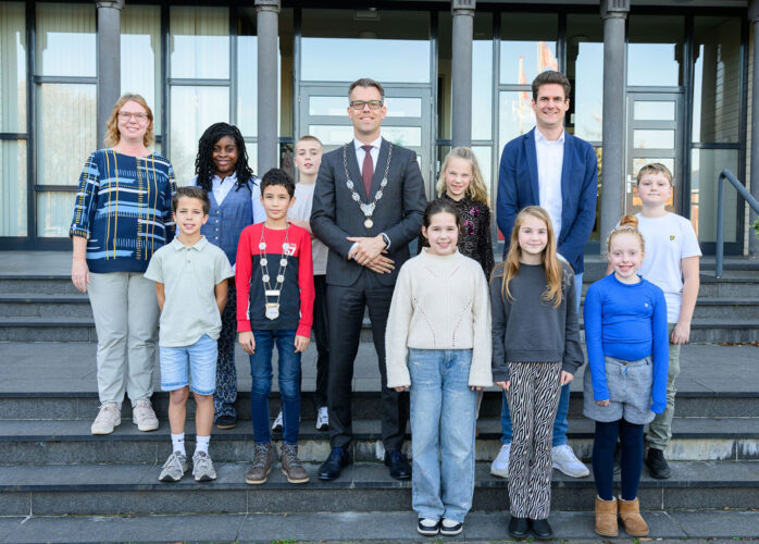 Devin (11) is de nieuwe jeugdburgemeester van Gilze-Rijen : ‘Ik wil ...